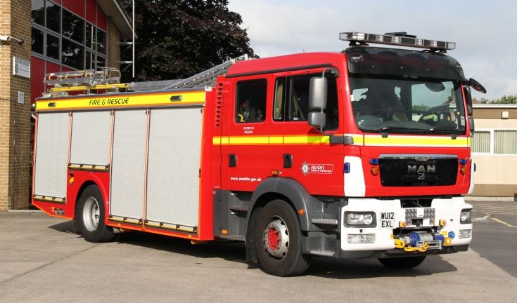 Fire Engines Photos Avon Rescue Pump Man Wu12exl